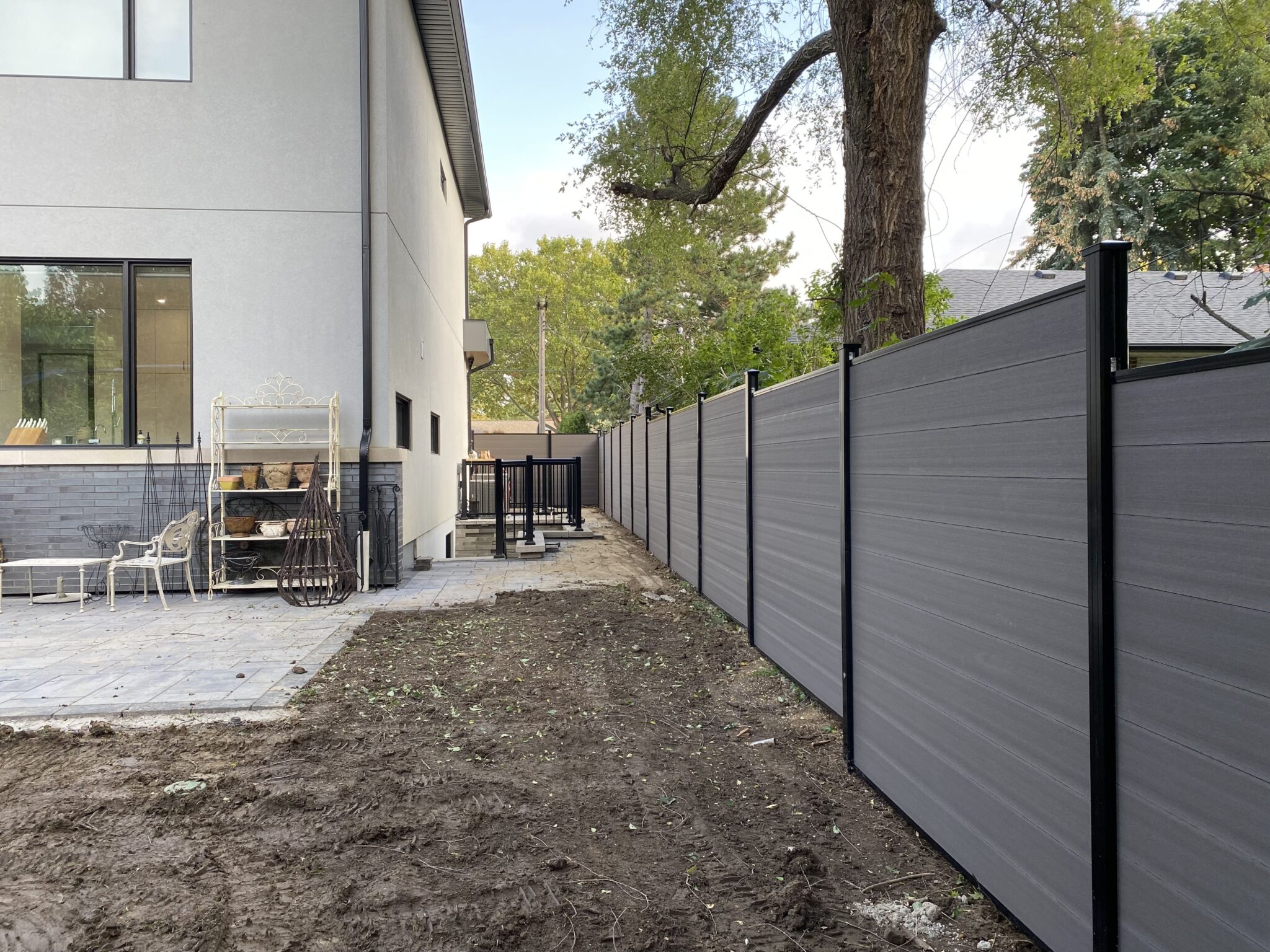Black Fence Canada-Your Source for Canadian-Made Black Fence Panels