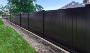 Black Vinyl Fence Canada - Black Fence Canada